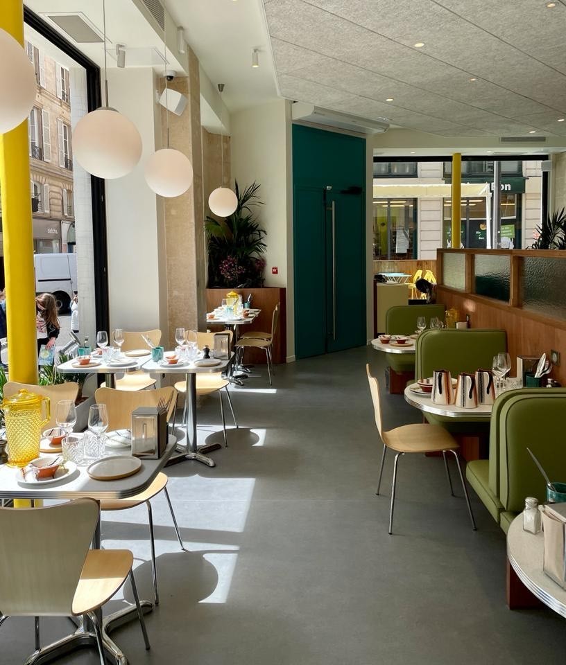 Cali Sisters – Paris, France - RetroSpaces