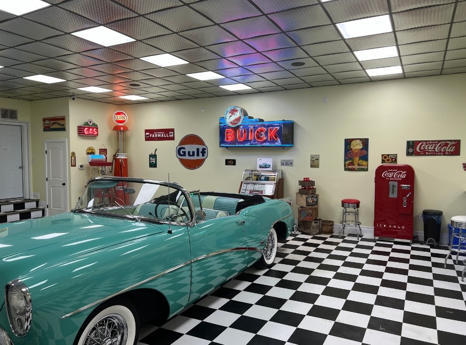 C. Clark - RetroSpaces